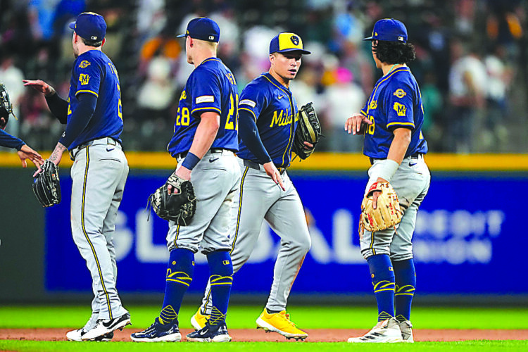 Brewers become first NL team to reach 60 victories, riding 11-game win ...